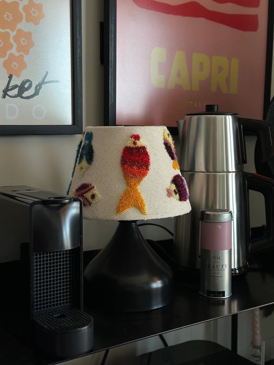 Balık İşlemeli Siyah Renk Abajur - mutlumikrop.com