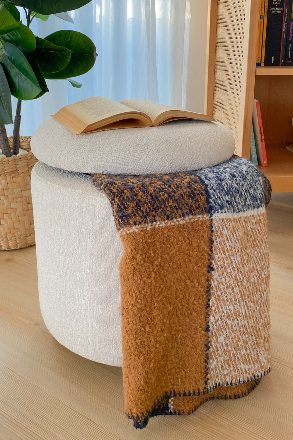 Yuvarlak Sandıklı Puf - mutlumikrop.com